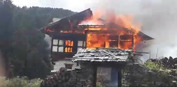 Fire guts a two-storey house in Bumthang - BBSCL