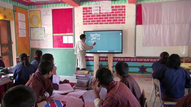Druk Nyo Foundation replaces chalkboards with interactive touchscreens ...