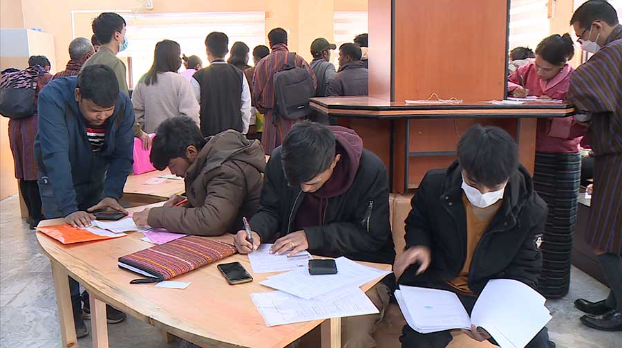 Banks swamped with applications and inquiries as education loan resumes ...