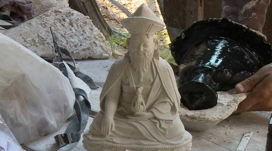 Casting statues from dental stone powder becoming popular - BBSCL