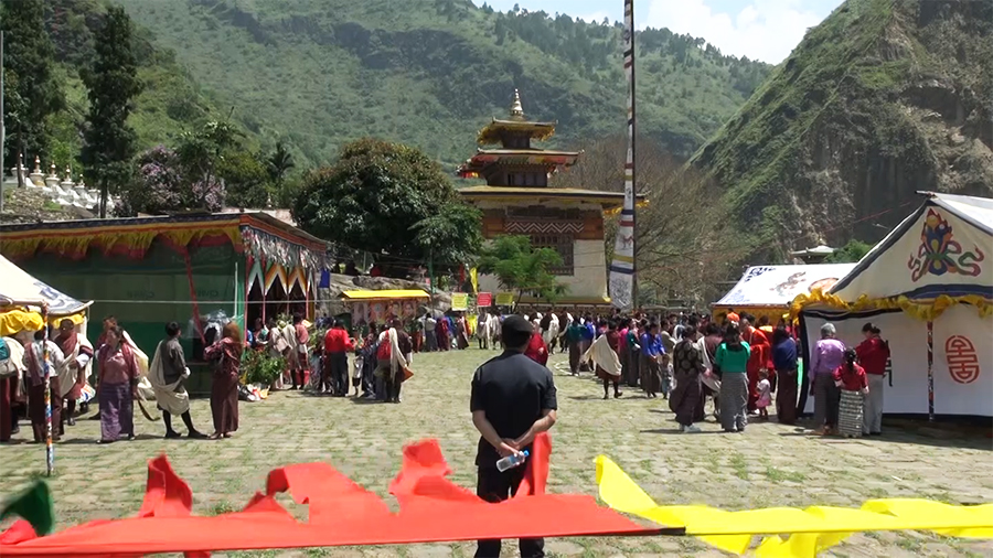 First ever Jungwa Chidoe Kurim underway at Gomphu Kora, Trashi Yangtse ...