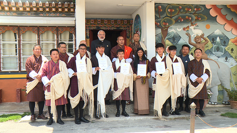 Six students receive "His Royal Highness Gyalsey Annual Mathematics ...
