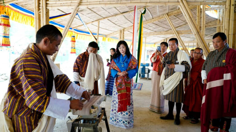 HM Queen Mother Dorji Wangmo Wangchuck inaugurates Bhutan Tshar ...