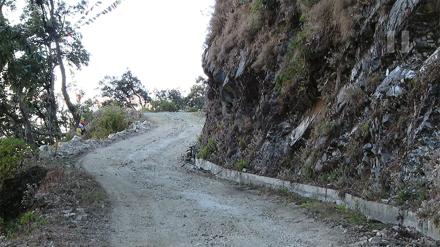 Residents want entire farm road between Kidekhar and Drepong Gewog ...