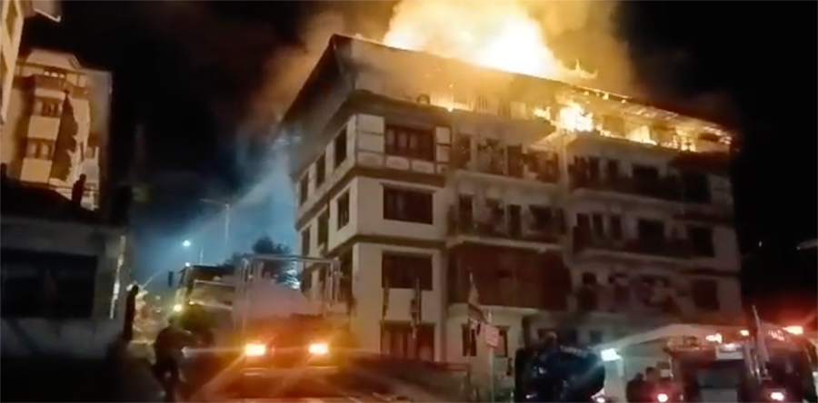 DeSuup woman dies after falling off burning building at Changzamtog ...