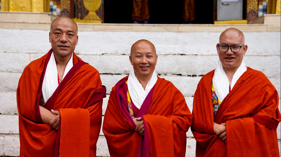 Dorji Lopen confers dhar to new appointees of various religious centres ...