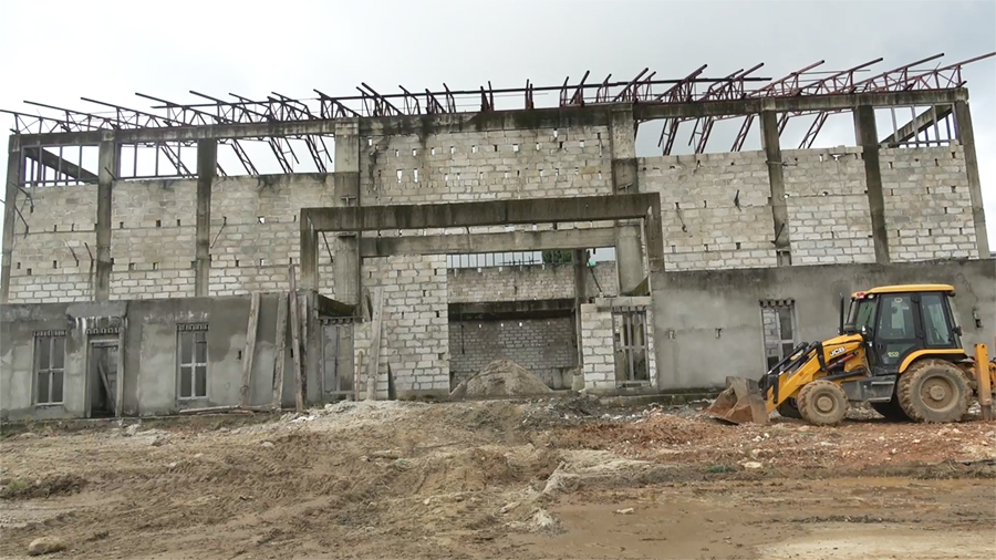 Construction resumes on Tsirang's multi-sports hall after seven-month ...