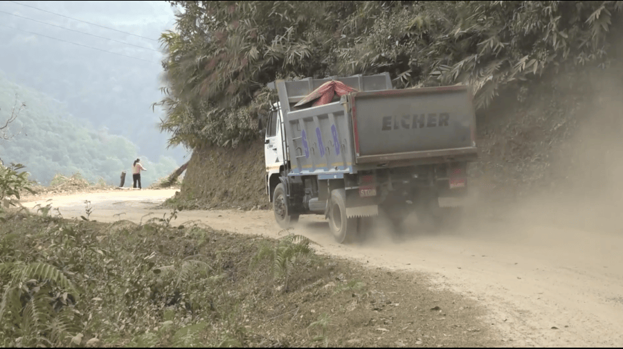 Poor road condition at Nangkor, Zhemgang disrupts travel - BBSCL
